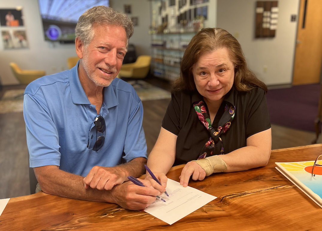 Goshen College establishes journalism scholarship in tribute to Janice ...